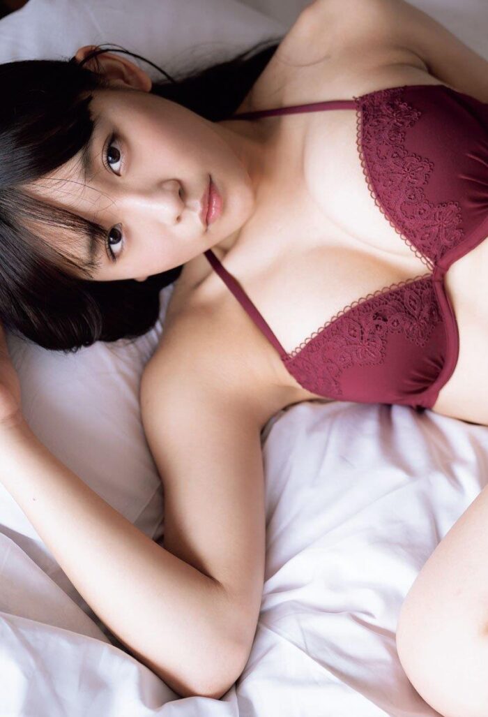 浅川梨奈の水着画像363枚【ビキニ姿が可愛すぎてやばいです！】 | 水着画像のまとめサイト「mizugazo（ミズガゾ）」