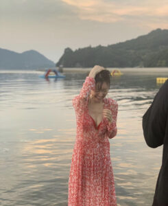 松本まりかの水着画像139枚【ビキニ姿が可愛すぎてやばいです！】 | 水着画像のまとめサイト「mizugazo（ミズガゾ）」