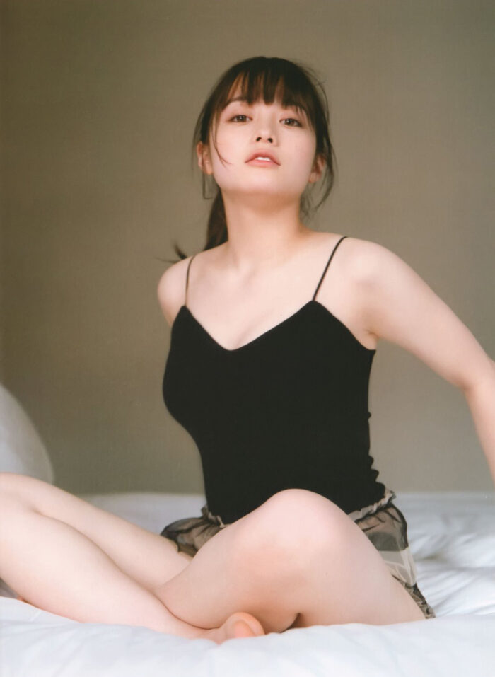 橋本環奈の水着画像107枚【人気女優の激レアな水着グラビア】 | 水着画像のまとめサイト「mizugazo（ミズガゾ）」