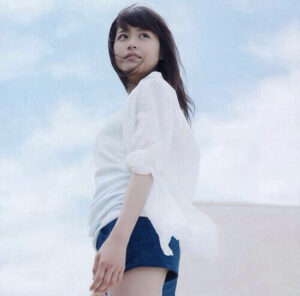 有村架純の水着画像154枚【ビキニ姿が可愛すぎてやばいです！】 | 水着画像のまとめサイト「mizugazo（ミズガゾ）」