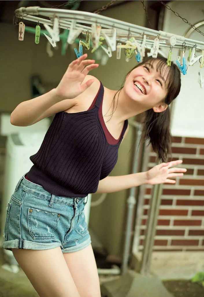 久間田琳加の水着画像165枚【ビキニ姿が可愛すぎてやばいです！】 | 水着画像のまとめサイト「mizugazo（ミズガゾ）」