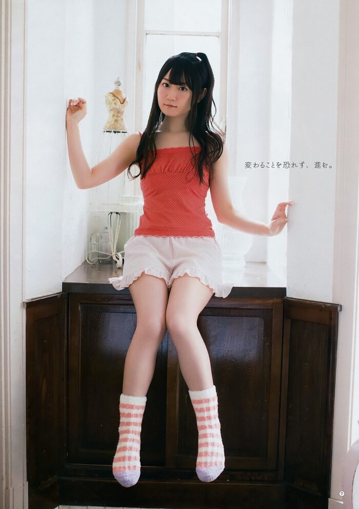 小倉唯の水着画像144枚【ビキニ姿が可愛すぎてやばいです！】 | 水着画像のまとめサイト「mizugazo（ミズガゾ）」