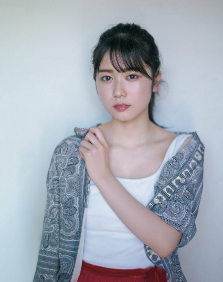 丹生明里の水着画像92枚【ビキニ姿が可愛すぎてやばいです！】 | 水着画像のまとめサイト「mizugazo（ミズガゾ）」