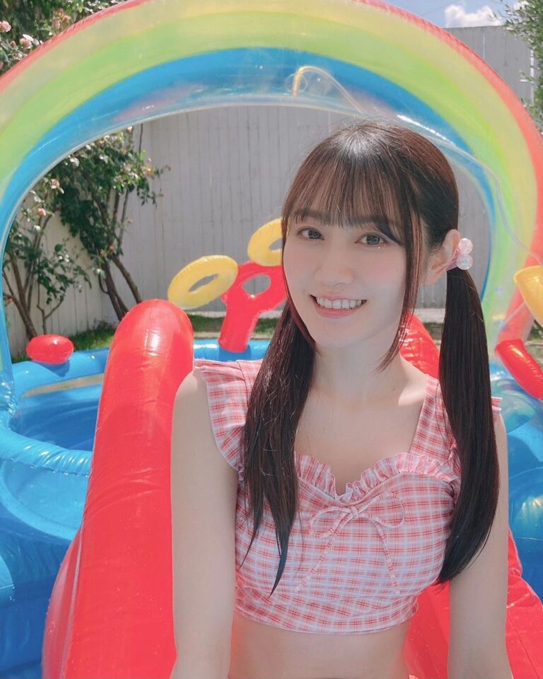 小倉唯の水着画像144枚【ビキニ姿が可愛すぎてやばいです！】 | 水着画像のまとめサイト「mizugazo（ミズガゾ）」