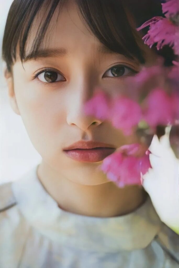 2001 / Yuka Kageyama / 影山優佳 / かげやまゆうか / 카게야마 유우카 / Singer