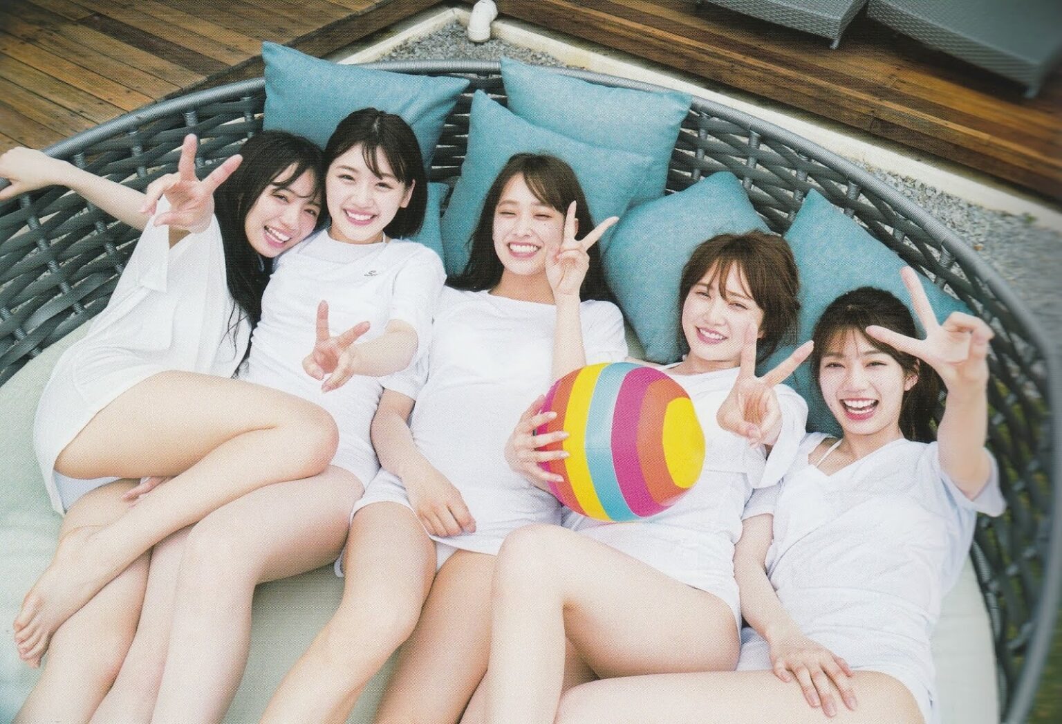 佐々木久美の水着画像83枚【ビキニ姿が可愛すぎてやばいです！】 | 水着画像のまとめサイト「mizugazo（ミズガゾ）」