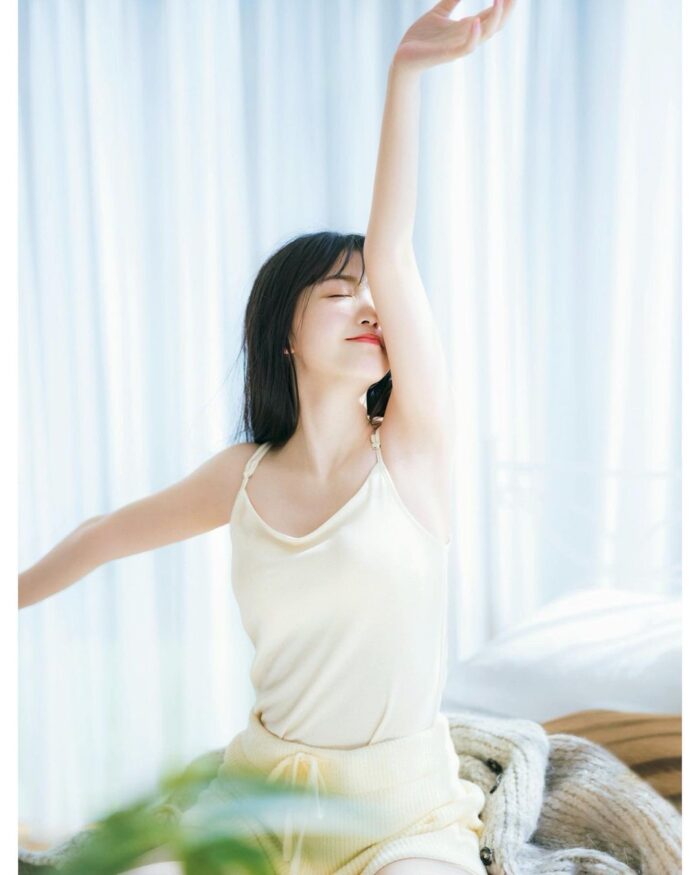 久保史緒里のグラビア画像135枚【水着姿が可愛すぎてやばいです！】 | 水着画像のまとめサイト「mizugazo（ミズガゾ）」