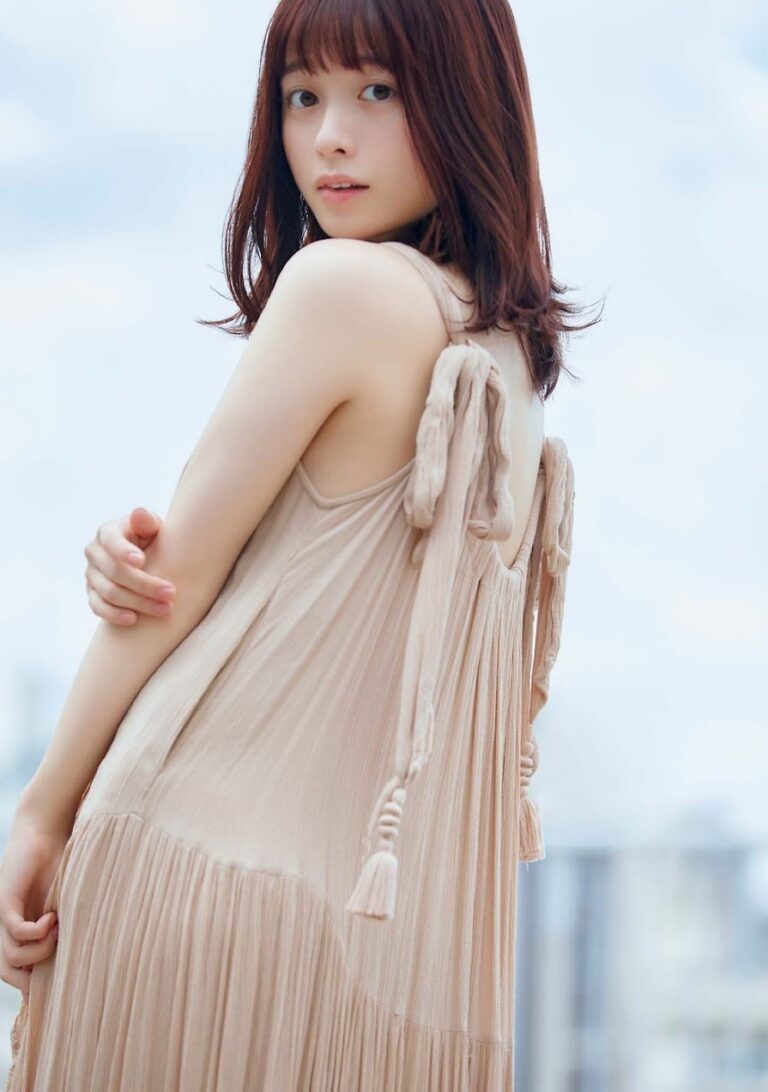 橋本環奈の水着画像107枚【人気女優の激レアな水着グラビア】 | 水着画像のまとめサイト「mizugazo（ミズガゾ）」