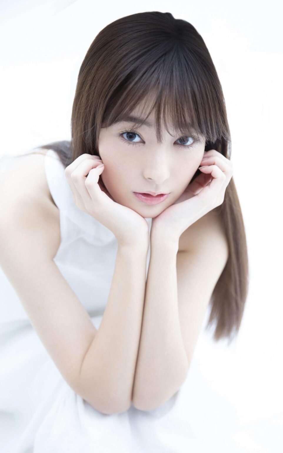 宮本茉由のグラビア画像53枚【可愛すぎてやばいです！】 | 水着画像のまとめサイト「mizugazo（ミズガゾ）」