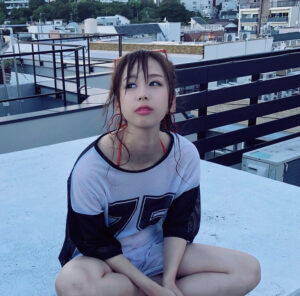 大家志津香の水着画像81枚【ビキニ姿が可愛すぎてやばいです！】 | 水着画像のまとめサイト「mizugazo（ミズガゾ）」