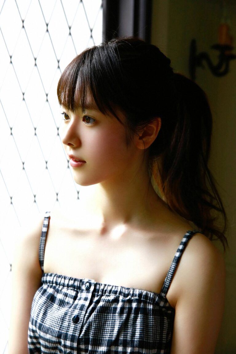 唐田えりかの水着画像81枚【ビキニ姿が可愛すぎてやばいです！】 水着画像のまとめサイト「mizugazo（ミズガゾ）」