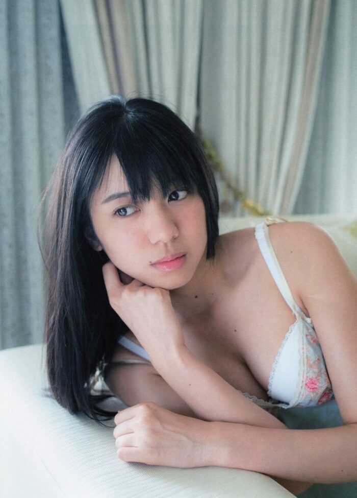 大西桃香の水着画像74枚【ビキニ姿が可愛すぎてやばいです！】 | 水着画像のまとめサイト「mizugazo（ミズガゾ）」