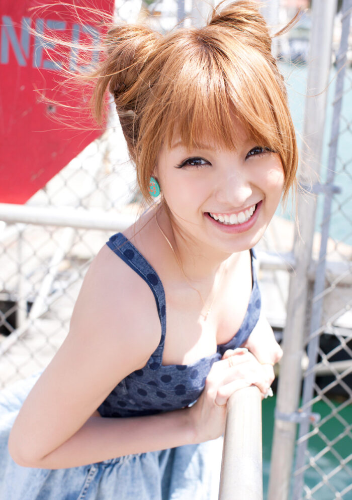 南明奈の水着画像103枚【ビキニ姿が可愛すぎてやばいです！】 | 水着画像のまとめサイト「mizugazo（ミズガゾ）」