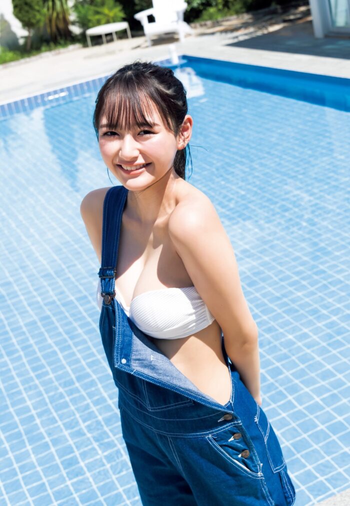 加藤栞の水着画像49枚【ビキニ姿が可愛すぎてやばいです！】 | 水着画像のまとめサイト「mizugazo（ミズガゾ）」