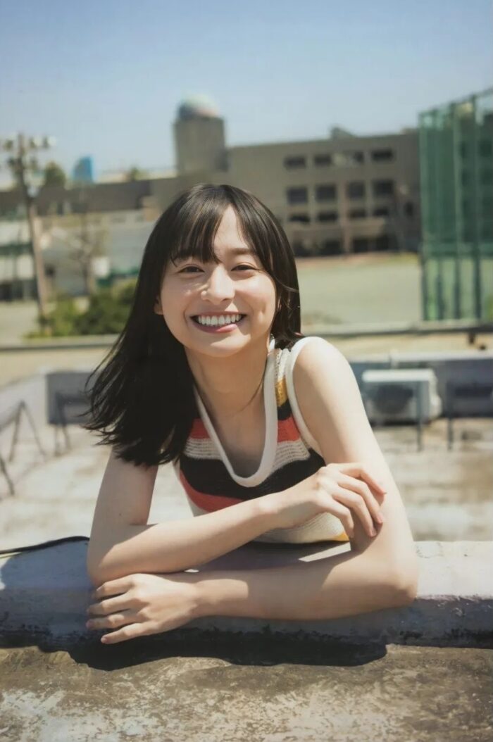 影山優佳の水着画像137枚【ビキニ姿が可愛すぎてやばいです！】 | 水着画像のまとめサイト「mizugazo（ミズガゾ）」