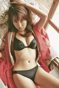 山本梓の水着画像108枚【ビキニ姿が可愛すぎてやばいです！】 | 水着画像のまとめサイト「mizugazo（ミズガゾ）」