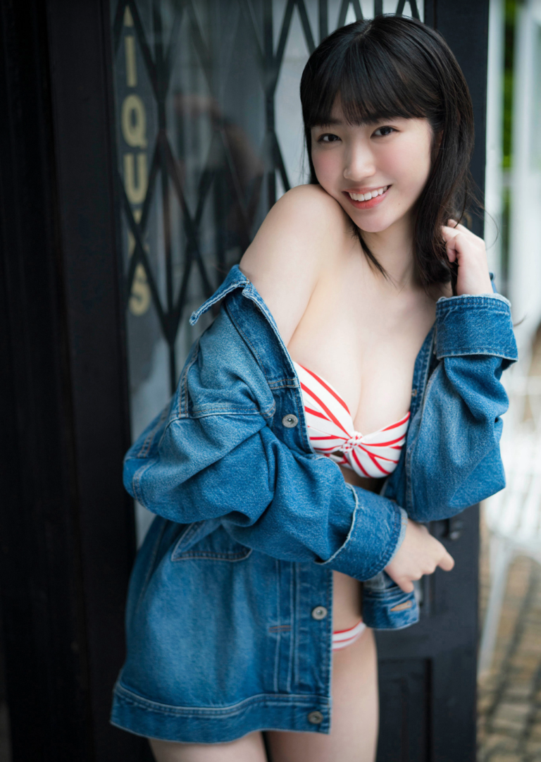 瑚々の水着画像130枚【ビキニ姿が可愛すぎてやばいです！】 | 水着画像のまとめサイト「mizugazo（ミズガゾ）」