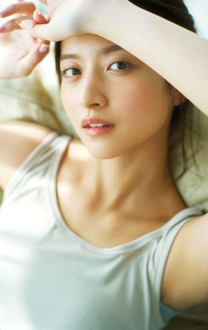 金川紗耶のグラビア画像105枚【可愛すぎてやばいです！】 | 水着画像のまとめサイト「mizugazo（ミズガゾ）」