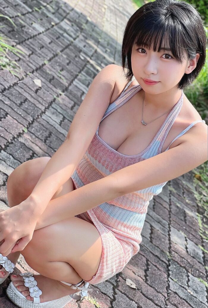 PINOCOの水着画像79枚【ビキニ姿が可愛すぎてやばいです！】 | 水着画像のまとめサイト「mizugazo（ミズガゾ）」