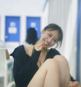 相沢菜月の水着画像87枚【ビキニ姿が可愛すぎてやばいです！】 | 水着画像のまとめサイト「mizugazo（ミズガゾ）」