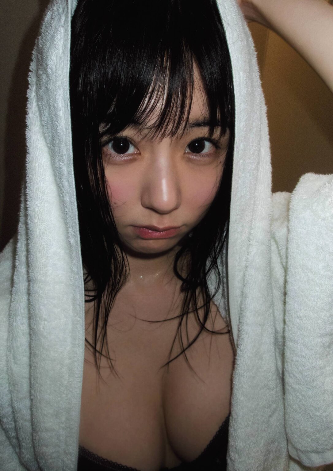 くりえみの水着画像210枚【ビキニ姿が可愛すぎてやばいです！】 | 水着画像のまとめサイト「mizugazo（ミズガゾ）」