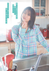 篠崎彩奈の水着画像68枚【ビキニ姿が可愛すぎてやばいです！】 | 水着画像のまとめサイト「mizugazo（ミズガゾ）」