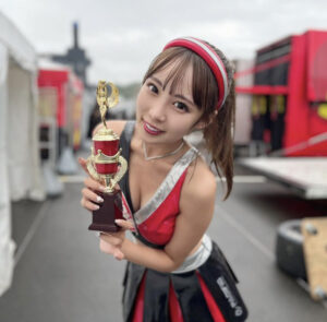 葵成美の水着画像31枚【ビキニ姿が可愛すぎてやばいです！】 | 水着画像のまとめサイト「mizugazo（ミズガゾ）」