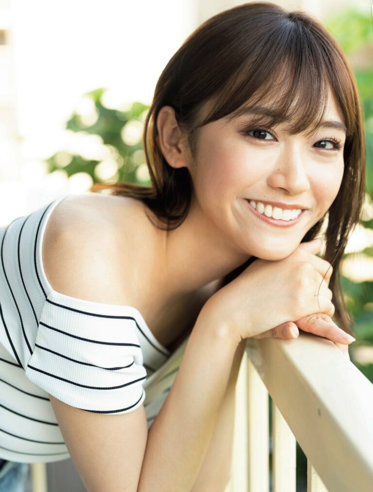 嶺百花のグラビア画像38枚【可愛すぎてやばいです！】 | 水着画像のまとめサイト「mizugazo（ミズガゾ）」