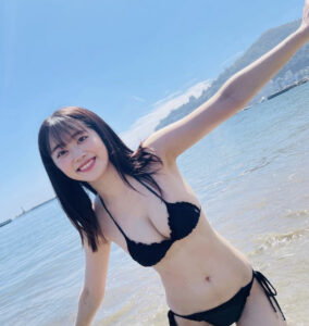 杉本愛莉鈴の水着画像41枚【ビキニ姿が可愛すぎてやばいです！】 | 水着画像のまとめサイト「mizugazo（ミズガゾ）」