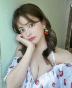 なちょすの水着画像53枚【ビキニ姿が可愛すぎてやばいです！】 | 水着画像のまとめサイト「mizugazo（ミズガゾ）」