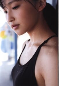 鞘師里保の水着画像121枚【ビキニ姿が可愛すぎてやばいです！】 | 水着画像のまとめサイト「mizugazo（ミズガゾ）」