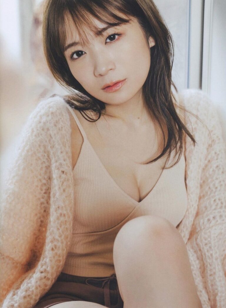 秋元真夏の水着画像159枚【ビキニ姿が可愛すぎてやばいです！】 | 水着画像のまとめサイト「mizugazo（ミズガゾ）」