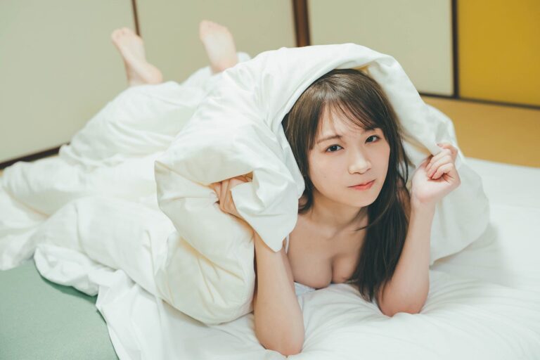 秋元真夏の水着画像159枚【ビキニ姿が可愛すぎてやばいです！】 | 水着画像のまとめサイト「mizugazo（ミズガゾ）」
