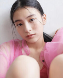 出口夏希のグラビア画像70枚【可愛すぎてやばいです！】 | 水着画像のまとめサイト「mizugazo（ミズガゾ）」