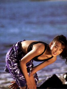 森尾由美の水着画像52枚【ビキニ姿が可愛すぎてやばいです！】 | 水着画像のまとめサイト「mizugazo（ミズガゾ）」