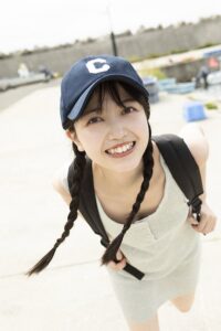 久保史緒里のグラビア画像135枚【水着姿が可愛すぎてやばいです！】 | 水着画像のまとめサイト「mizugazo（ミズガゾ）」