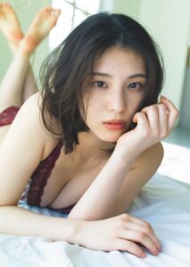 相楽伊織の水着画像108枚【ビキニ姿が可愛すぎてやばいです！】 | 水着画像のまとめサイト「mizugazo（ミズガゾ）」