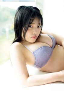 鈴原すずの水着画像128枚【ビキニ姿が可愛すぎてやばいです！】 | 水着画像のまとめサイト「mizugazo（ミズガゾ）」