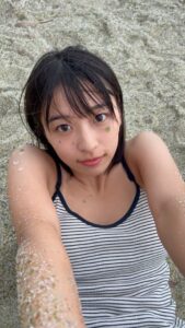 鳴海唯の水着画像38枚【ビキニ姿が可愛すぎてやばいです！】 | 水着画像のまとめサイト「mizugazo（ミズガゾ）」