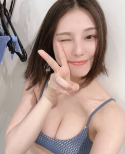 相楽伊織の水着画像108枚【ビキニ姿が可愛すぎてやばいです！】 | 水着画像のまとめサイト「mizugazo（ミズガゾ）」