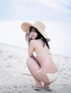 影山優佳の水着画像137枚【ビキニ姿が可愛すぎてやばいです！】 | 水着画像のまとめサイト「mizugazo（ミズガゾ）」